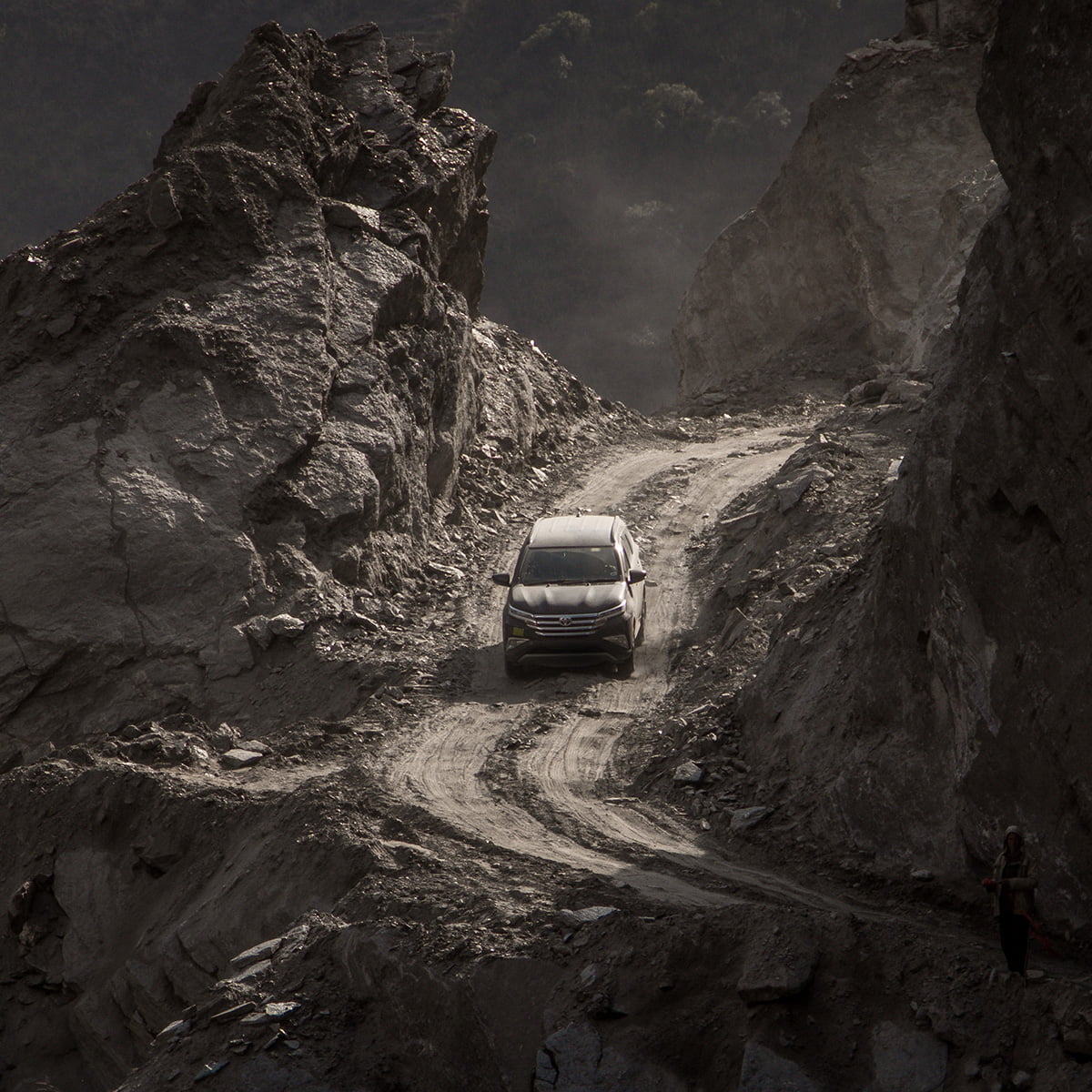 Toyota Lanka | New Cars, Trucks, SUVs and Hybrids