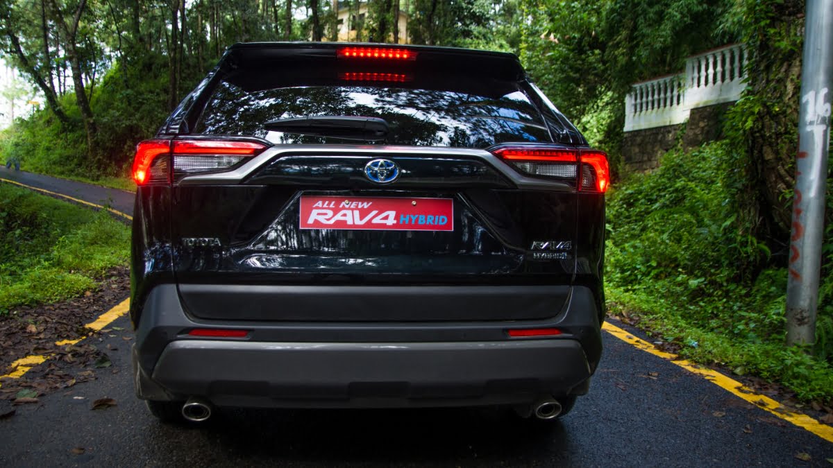RAV4 - Toyota Lanka
