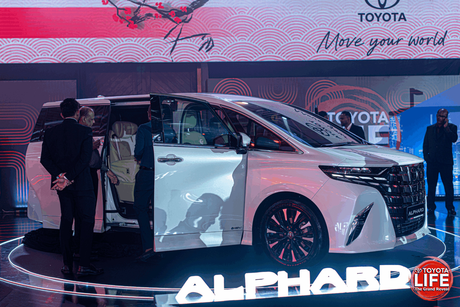 Toyota Lanka Unveils 2025 Brand-New Vehicle Line-Up at TOYOTA LIFE ...